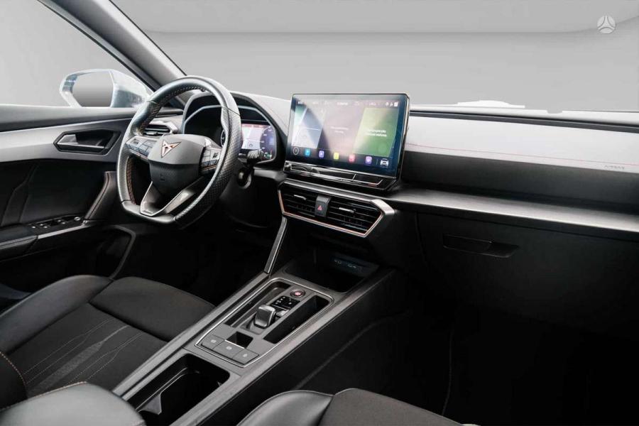 Pelēks Cupra Formentor 2023 Kauņa, ar dzinēja tilpumu 1.50 L un nobraukumu 135 tūkst. km par 20390 €, foto 8 vietnē AUTOMOTO.COM.LV