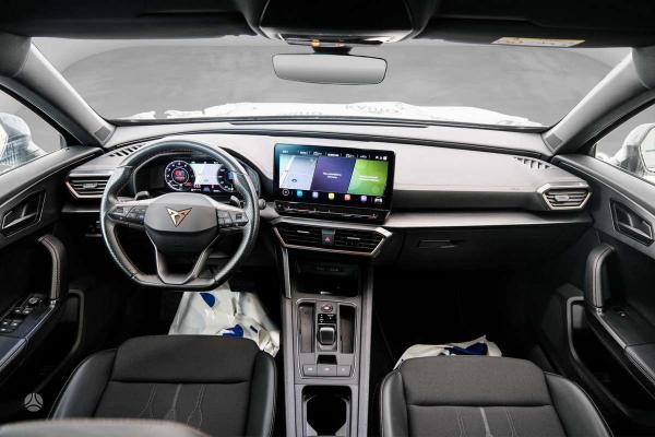 Grey Cupra Formentor 2023 in Kaunas, with an engine capacity of 1.50 L and mileage of 135 thousand km for 20390 €, photo 10 on AUTOMOTO.COM.LV