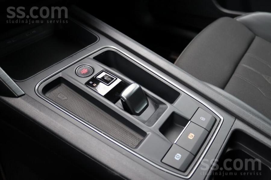 Grey Cupra Formentor 2023 in Riga, with an engine capacity of 1.40 L and mileage of 107 thousand km for 23500 €, photo 23 on AUTOMOTO.COM.LV