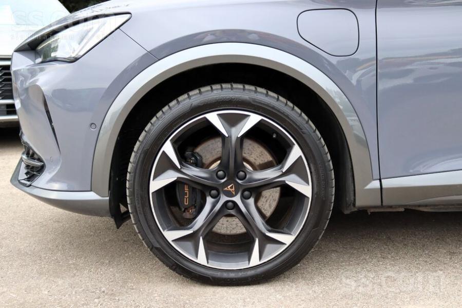 Grey Cupra Formentor 2023 in Riga, with an engine capacity of 1.40 L and mileage of 107 thousand km for 23500 €, photo 35 on AUTOMOTO.COM.LV