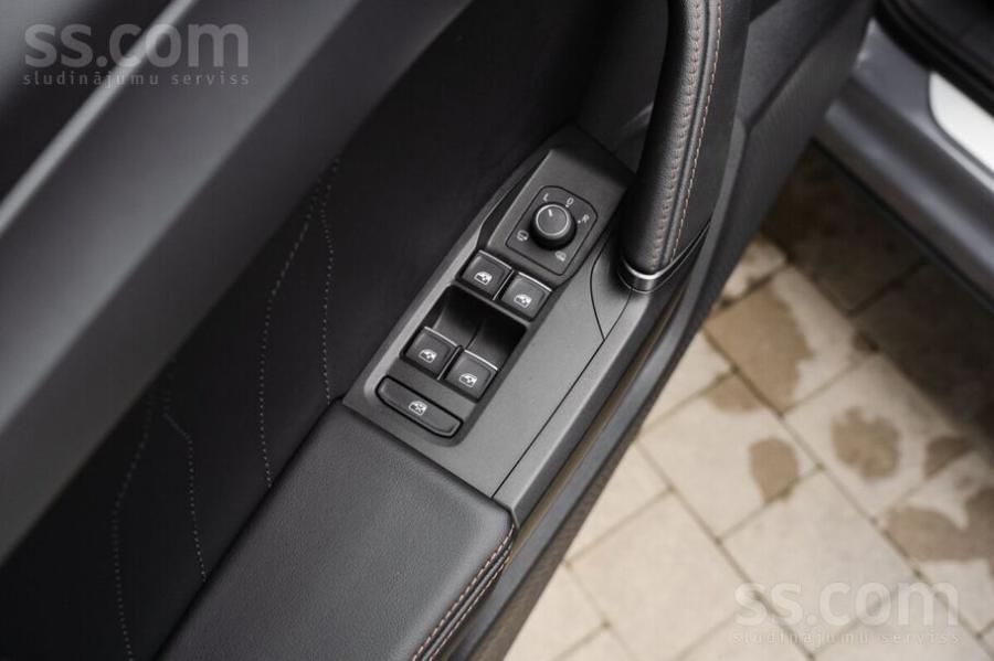 Pelēks Cupra Formentor 2023 Rīga, ar dzinēja tilpumu 2.00 L un nobraukumu 102 tūkst. km par 25200 €, foto 8 vietnē AUTOMOTO.COM.LV