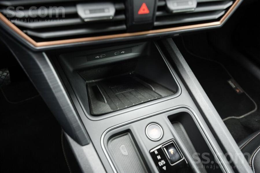 Pelēks Cupra Formentor 2023 Rīga, ar dzinēja tilpumu 2.00 L un nobraukumu 102 tūkst. km par 25200 €, foto 27 vietnē AUTOMOTO.COM.LV