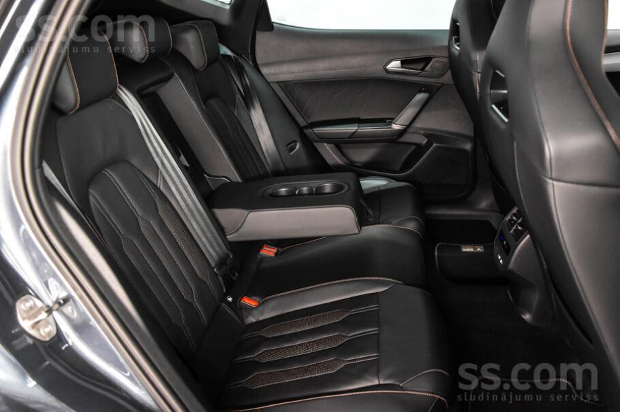 Pelēks Cupra Formentor 2023 Rīga, ar dzinēja tilpumu 2.00 L un nobraukumu 90 tūkst. km par 24790 €, foto 18 vietnē AUTOMOTO.COM.LV