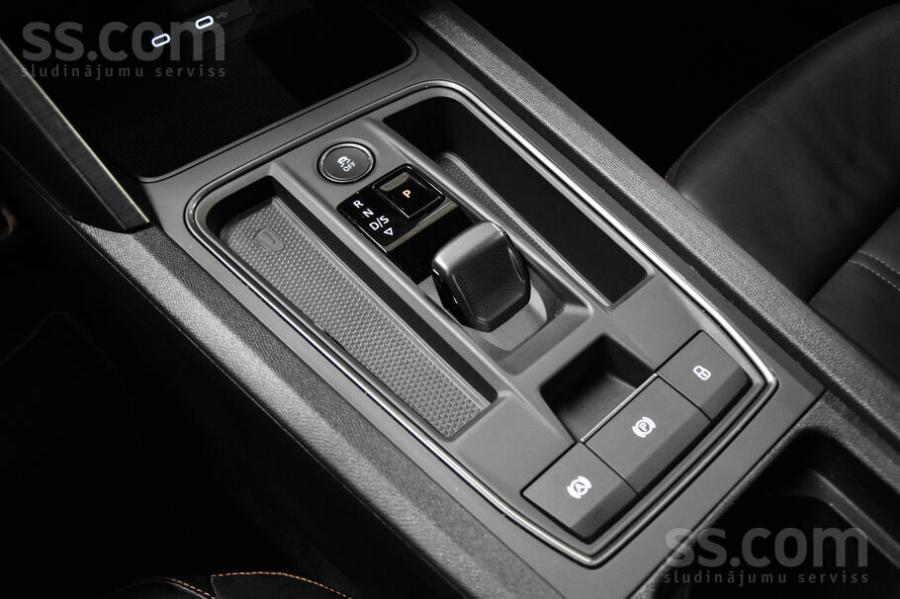 Pelēks Cupra Formentor 2023 Rīga, ar dzinēja tilpumu 2.00 L un nobraukumu 90 tūkst. km par 24790 €, foto 29 vietnē AUTOMOTO.COM.LV