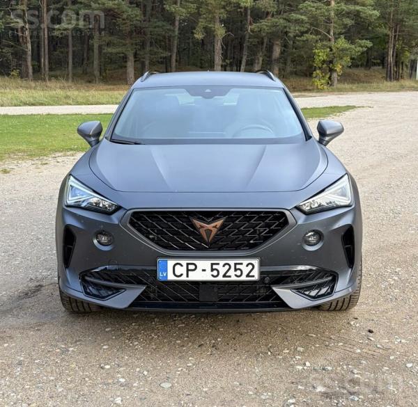 Pelēks Cupra Formentor 2023 Limbaži, ar dzinēja tilpumu 1.50 L un nobraukumu 40 tūkst. km par 25500 €, foto 5 vietnē AUTOMOTO.COM.LV