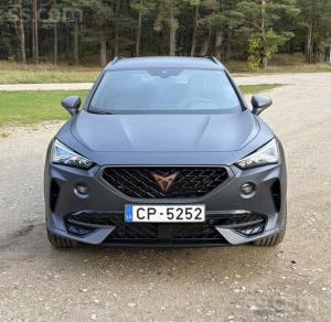 Grey Cupra Formentor 2023 in Limbazi, with an engine capacity of 1.50 L and mileage of 40 thousand km for 25500 €, photo 5 on AUTOMOTO.COM.LV
