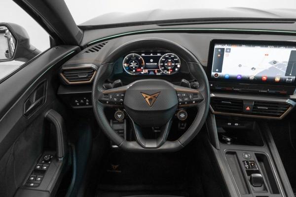Grey Cupra Formentor 2023 in Vilnius, with an engine capacity of 1.40 L and mileage of 134 thousand km for 25500 €, photo 10 on AUTOMOTO.COM.LV