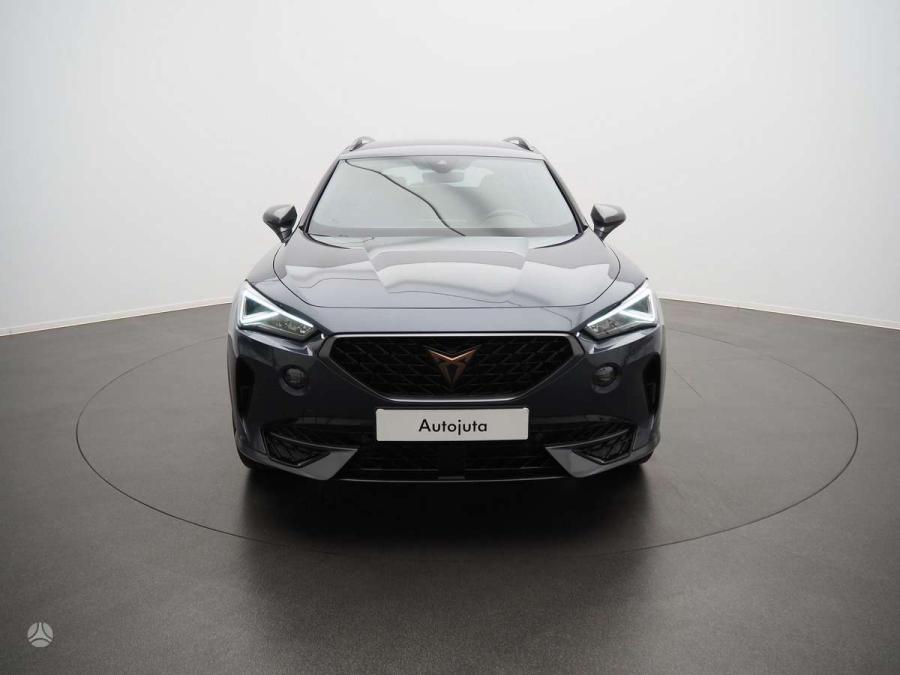 Grey Cupra Formentor 2023 in Vilnius, with an engine capacity of 1.50 L and mileage of 72 thousand km for 22900 €, photo 3 on AUTOMOTO.COM.LV