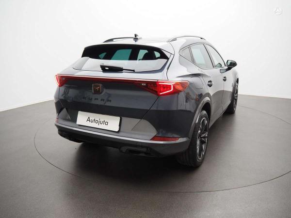 Серый Cupra Formentor 2023 в Вильнюс, объемом двигателя 1.50 л и пробегом 72 тыс. км за 22900 €, фото 5 на AUTOMOTO.COM.LV
