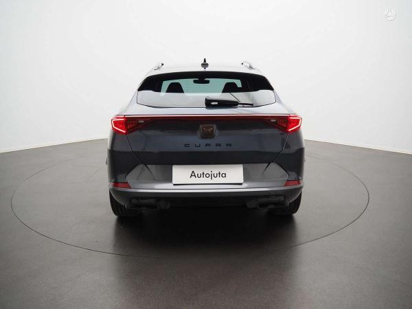 Серый Cupra Formentor 2023 в Вильнюс, объемом двигателя 1.50 л и пробегом 72 тыс. км за 22900 €, фото 6 на AUTOMOTO.COM.LV
