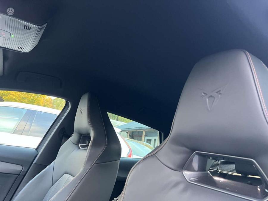 Серый Cupra Formentor 2023 в Каунас, объемом двигателя 2.48 л и пробегом 44 тыс. км за 19900 €, фото 25 на AUTOMOTO.COM.LV