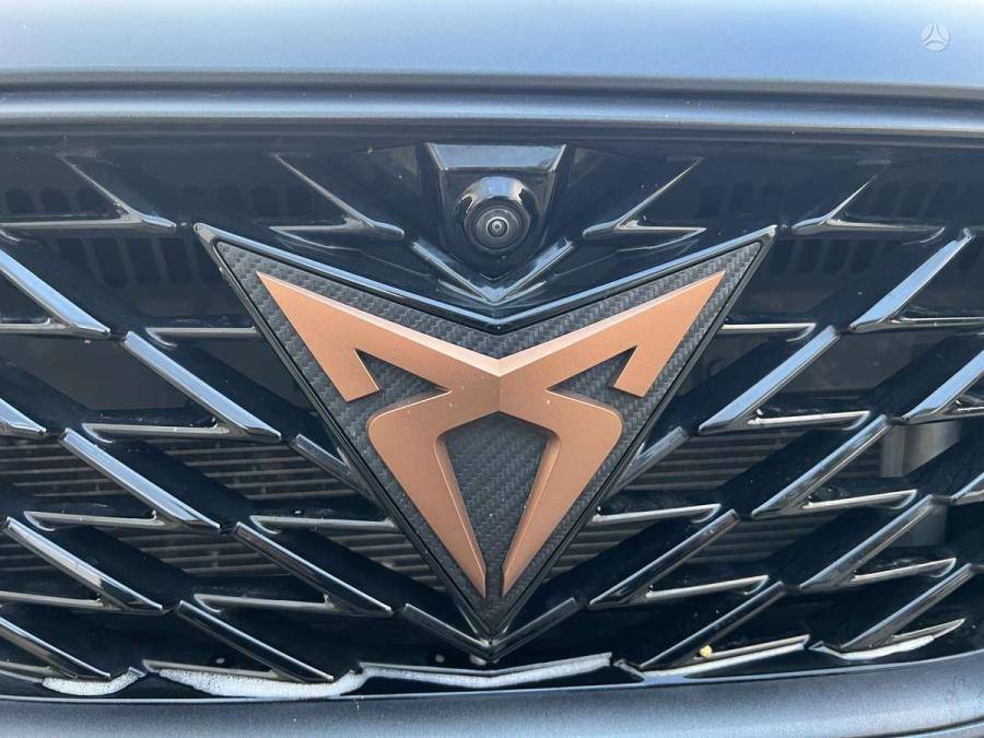 Серый Cupra Formentor 2023 в Каунас, объемом двигателя 2.48 л и пробегом 44 тыс. км за 19900 €, фото 52 на AUTOMOTO.COM.LV