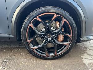 Серый Cupra Formentor 2023 в Каунас, объемом двигателя 2.48 л и пробегом 44 тыс. км за 19900 €, фото 60 на AUTOMOTO.COM.LV
