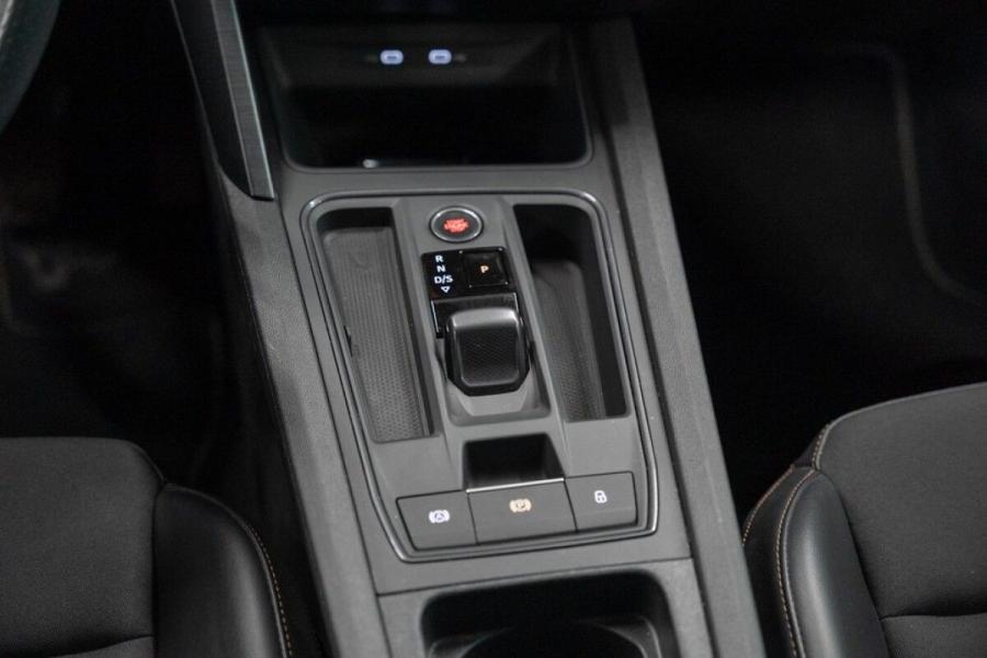 Grey Cupra Formentor 2023 in Vilnius, with an engine capacity of 1.50 L and mileage of 83 thousand km for 22700 €, photo 17 on AUTOMOTO.COM.LV