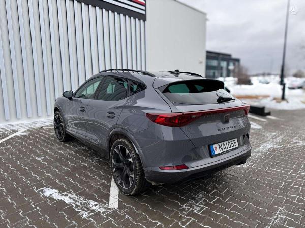 Pelēks Cupra Formentor 2024 Viļņa, ar dzinēja tilpumu 1.50 L un nobraukumu 50 tūkst. km par 27500 €, foto 7 vietnē AUTOMOTO.COM.LV