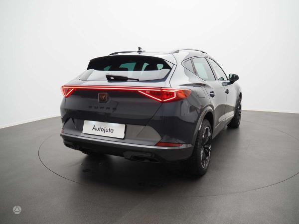 Pelēks Cupra Formentor 2024 Viļņa, ar dzinēja tilpumu 1.50 L un nobraukumu 48 tūkst. km par 27500 €, foto 4 vietnē AUTOMOTO.COM.LV