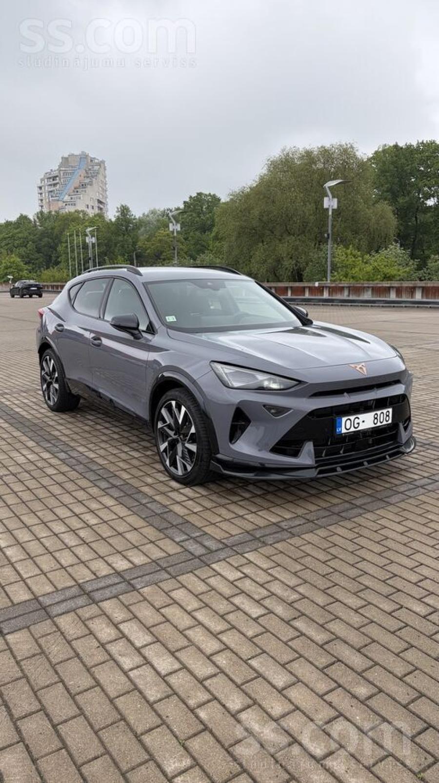 Серый Cupra Formentor 2024 в Рига, объемом двигателя 2.00 л и пробегом 20 тыс. км за 35000 €, фото 7 на AUTOMOTO.COM.LV
