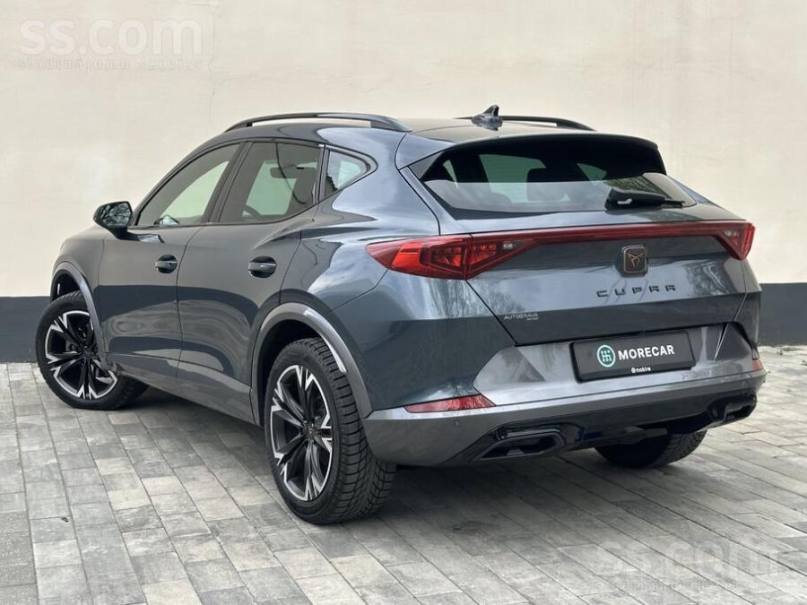 Pelēks Cupra Formentor 2024 Rīga, ar dzinēja tilpumu 1.50 L un nobraukumu 35 tūkst. km par 26550 €, foto 7 vietnē AUTOMOTO.COM.LV