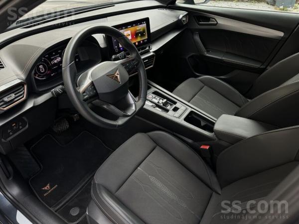 Grey Cupra Formentor 2024 in Riga, with an engine capacity of 1.50 L and mileage of 35 thousand km for 26550 €, photo 7 on AUTOMOTO.COM.LV
