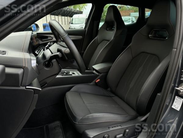 Grey Cupra Formentor 2024 in Riga, with an engine capacity of 1.50 L and mileage of 35 thousand km for 26550 €, photo 8 on AUTOMOTO.COM.LV