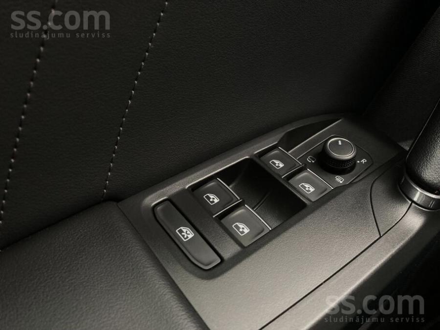Pelēks Cupra Formentor 2024 Rīga, ar dzinēja tilpumu 1.50 L un nobraukumu 35 tūkst. km par 26550 €, foto 10 vietnē AUTOMOTO.COM.LV