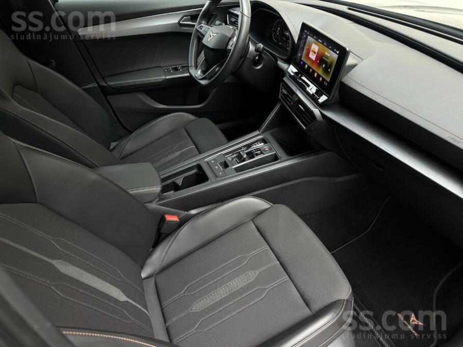 Pelēks Cupra Formentor 2024 Rīga, ar dzinēja tilpumu 1.50 L un nobraukumu 35 tūkst. km par 26550 €, foto 18 vietnē AUTOMOTO.COM.LV