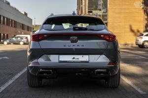 Pelēks Cupra Formentor 2024 Viļņa, ar dzinēja tilpumu 1.50 L un nobraukumu 37 tūkst. km par 24300 €, foto 8 vietnē AUTOMOTO.COM.LV