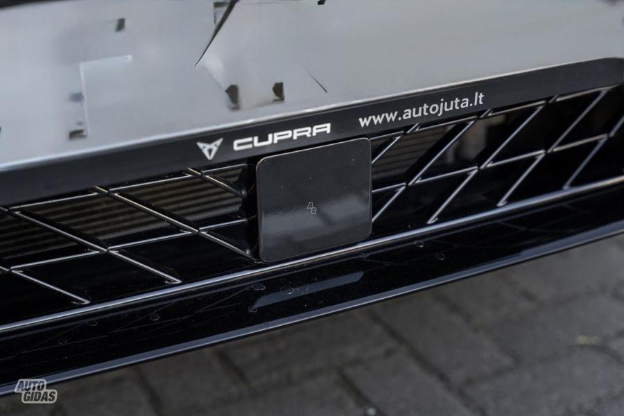 Pelēks Cupra Formentor 2024 Viļņa, ar dzinēja tilpumu 1.50 L un nobraukumu 37 tūkst. km par 24300 €, foto 9 vietnē AUTOMOTO.COM.LV