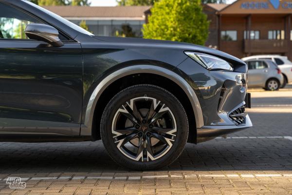 Серый Cupra Formentor 2024 в Вильнюс, объемом двигателя 1.50 л и пробегом 37 тыс. км за 24300 €, фото 10 на AUTOMOTO.COM.LV