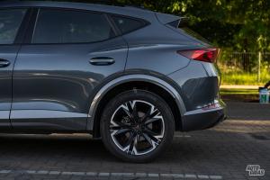 Pelēks Cupra Formentor 2024 Viļņa, ar dzinēja tilpumu 1.50 L un nobraukumu 37 tūkst. km par 24300 €, foto 14 vietnē AUTOMOTO.COM.LV