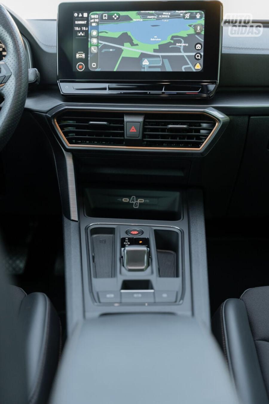 Pelēks Cupra Formentor 2024 Viļņa, ar dzinēja tilpumu 1.50 L un nobraukumu 37 tūkst. km par 24300 €, foto 18 vietnē AUTOMOTO.COM.LV