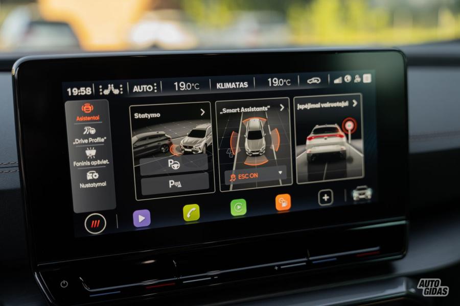 Pelēks Cupra Formentor 2024 Viļņa, ar dzinēja tilpumu 1.50 L un nobraukumu 37 tūkst. km par 24300 €, foto 34 vietnē AUTOMOTO.COM.LV