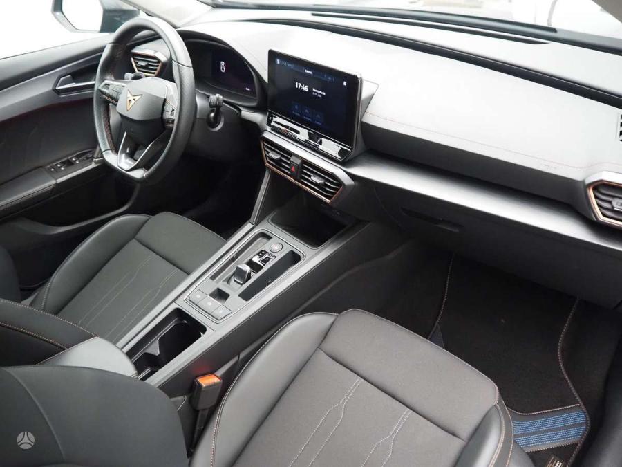 Pelēks Cupra Formentor 2024 Viļņa, ar dzinēja tilpumu 1.40 L un nobraukumu 35 tūkst. km par 23800 €, foto 13 vietnē AUTOMOTO.COM.LV