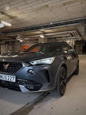 Pelēks Cupra Formentor 2024 Viļņa, ar dzinēja tilpumu 1.98 L un nobraukumu 40 tūkst. km par 29500 €, foto 6 vietnē AUTOMOTO.COM.LV