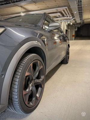 Pelēks Cupra Formentor 2024 Viļņa, ar dzinēja tilpumu 1.98 L un nobraukumu 40 tūkst. km par 29500 €, foto 8 vietnē AUTOMOTO.COM.LV