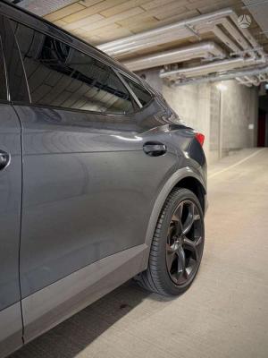 Pelēks Cupra Formentor 2024 Viļņa, ar dzinēja tilpumu 1.98 L un nobraukumu 40 tūkst. km par 29500 €, foto 10 vietnē AUTOMOTO.COM.LV
