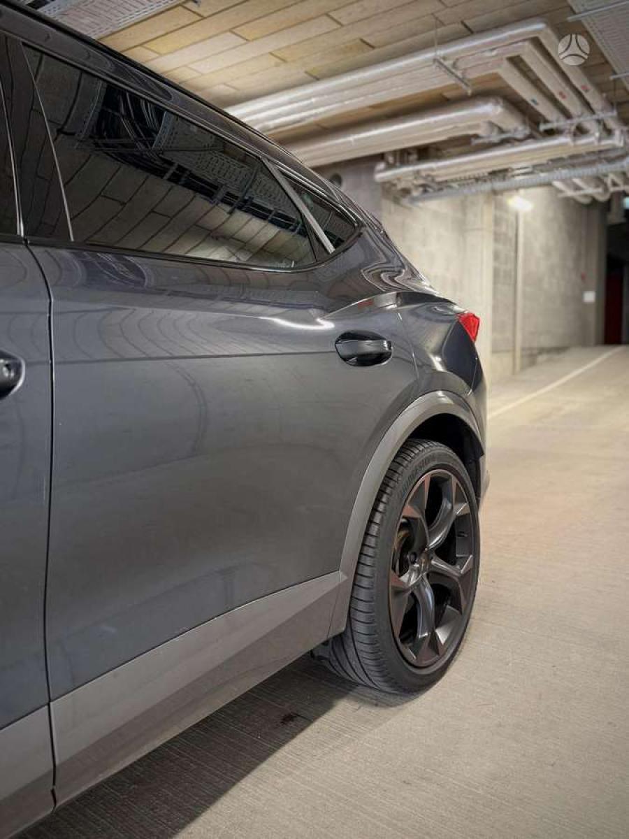 Pelēks Cupra Formentor 2024 Viļņa, ar dzinēja tilpumu 1.98 L un nobraukumu 40 tūkst. km par 29500 €, foto 10 vietnē AUTOMOTO.COM.LV