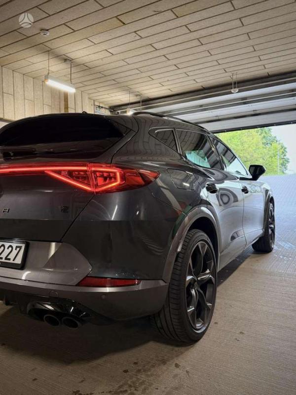 Grey Cupra Formentor 2024 in Vilnius, with an engine capacity of 1.98 L and mileage of 40 thousand km for 29500 €, photo 10 on AUTOMOTO.COM.LV