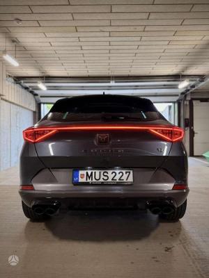 Pelēks Cupra Formentor 2024 Viļņa, ar dzinēja tilpumu 1.98 L un nobraukumu 40 tūkst. km par 29500 €, foto 13 vietnē AUTOMOTO.COM.LV
