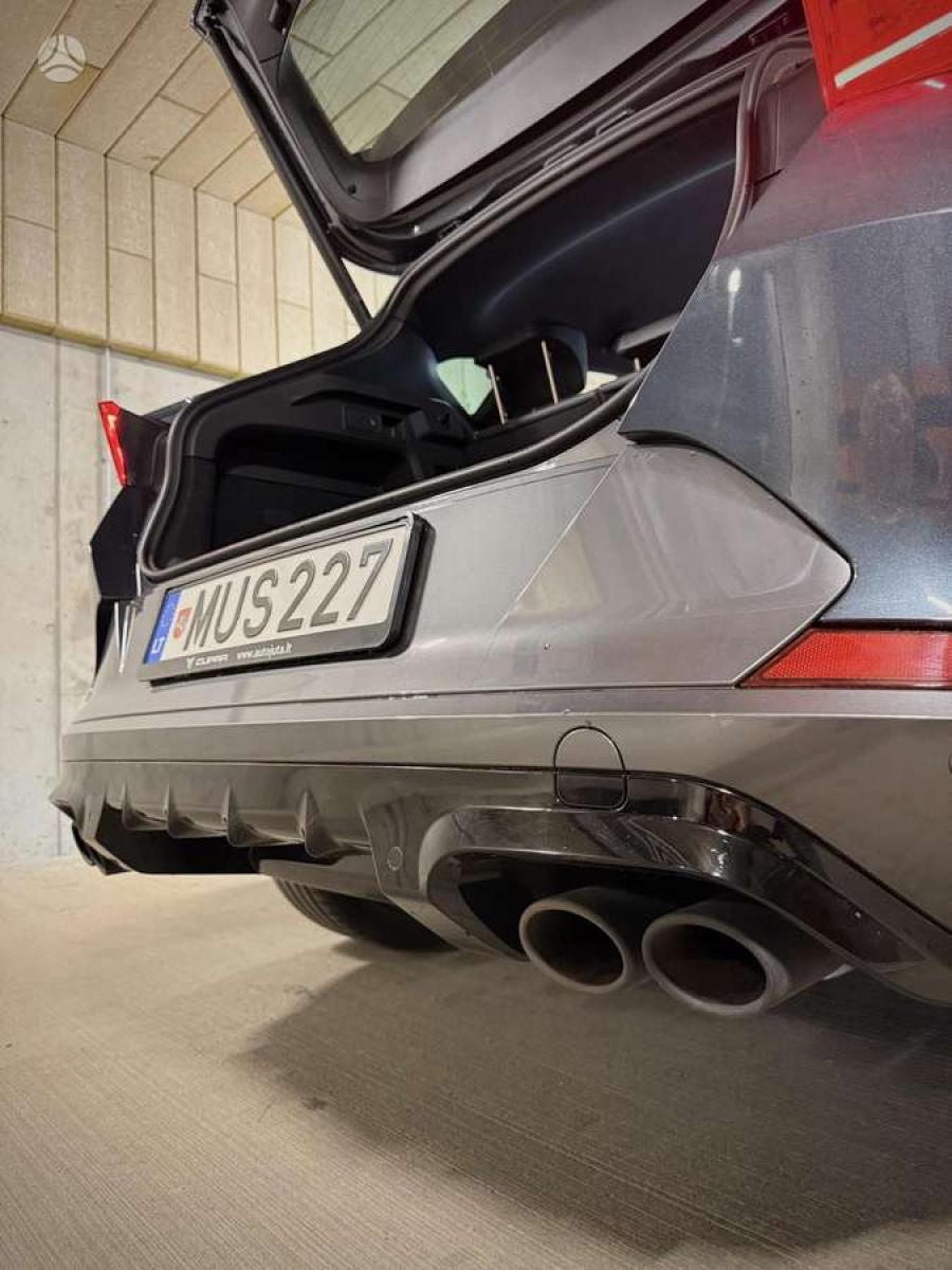 Pelēks Cupra Formentor 2024 Viļņa, ar dzinēja tilpumu 1.98 L un nobraukumu 40 tūkst. km par 29500 €, foto 14 vietnē AUTOMOTO.COM.LV