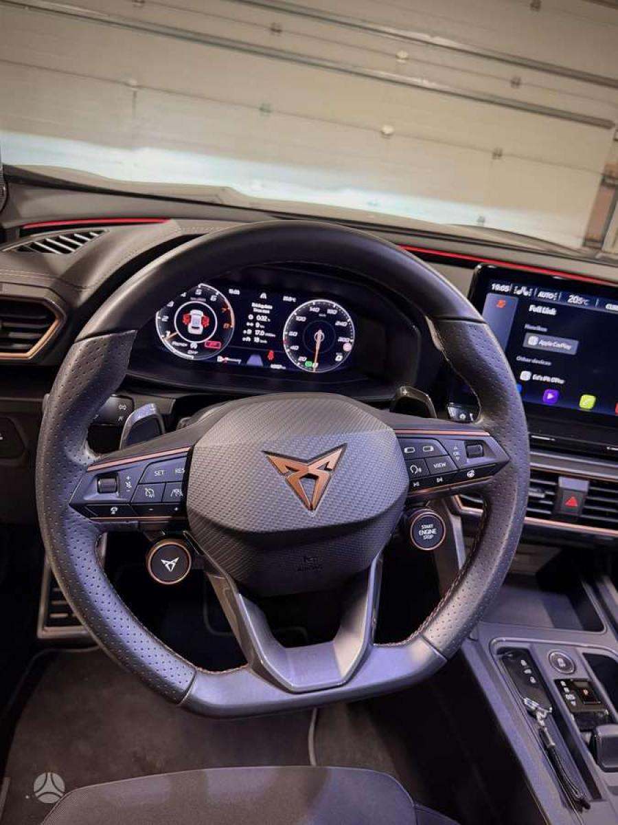 Pelēks Cupra Formentor 2024 Viļņa, ar dzinēja tilpumu 1.98 L un nobraukumu 40 tūkst. km par 29500 €, foto 21 vietnē AUTOMOTO.COM.LV
