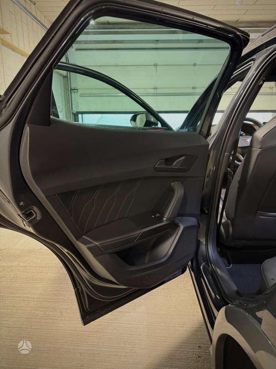 Pelēks Cupra Formentor 2024 Viļņa, ar dzinēja tilpumu 1.98 L un nobraukumu 40 tūkst. km par 29500 €, foto 33 vietnē AUTOMOTO.COM.LV