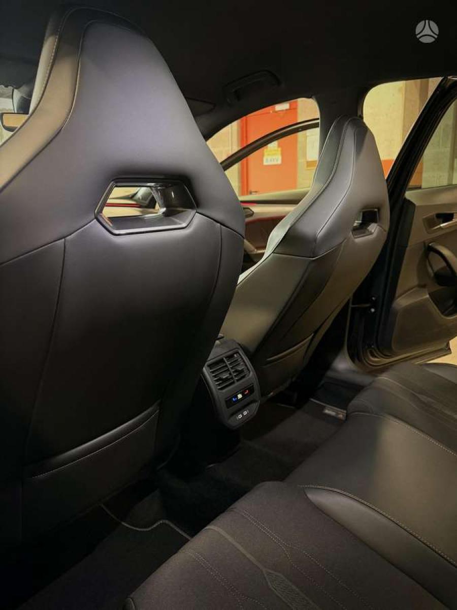 Pelēks Cupra Formentor 2024 Viļņa, ar dzinēja tilpumu 1.98 L un nobraukumu 40 tūkst. km par 29500 €, foto 35 vietnē AUTOMOTO.COM.LV
