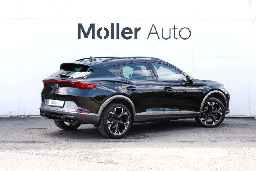 Серый Cupra Formentor 2024 в Рига, объемом двигателя 1.50 л и пробегом 43 тыс. км за 24650 €, фото 5 на AUTOMOTO.COM.LV