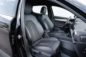 Серый Cupra Formentor 2024 в Рига, объемом двигателя 1.50 л и пробегом 43 тыс. км за 24650 €, фото 7 на AUTOMOTO.COM.LV