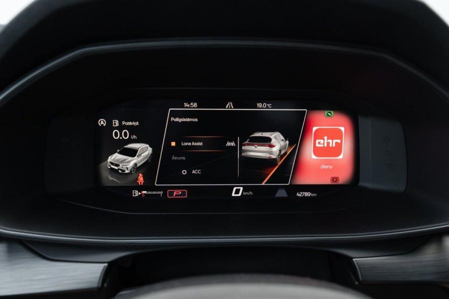 Серый Cupra Formentor 2024 в Рига, объемом двигателя 1.50 л и пробегом 43 тыс. км за 24650 €, фото 11 на AUTOMOTO.COM.LV