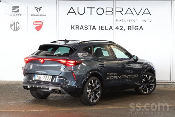 Grey Cupra Formentor 2025 in Riga, with an engine capacity of 2.00 L and mileage of 12 thousand km for 34990 €, photo 6 on AUTOMOTO.COM.LV