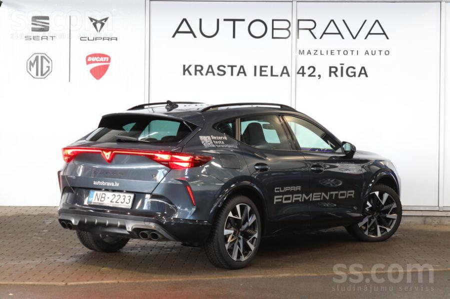 Grey Cupra Formentor 2025 in Riga, with an engine capacity of 2.00 L and mileage of 12 thousand km for 34990 €, photo 7 on AUTOMOTO.COM.LV
