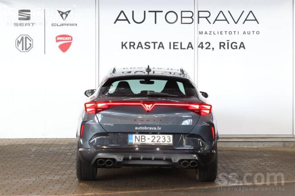 Grey Cupra Formentor 2025 in Riga, with an engine capacity of 2.00 L and mileage of 12 thousand km for 34990 €, photo 7 on AUTOMOTO.COM.LV