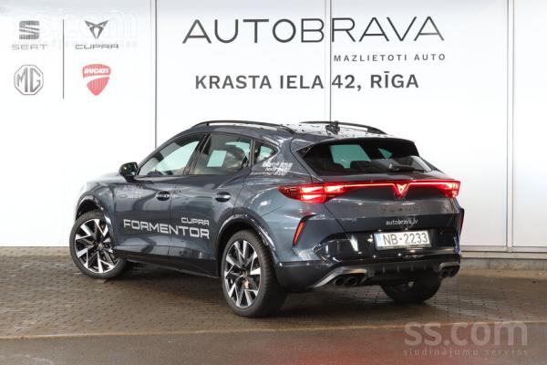 Grey Cupra Formentor 2025 in Riga, with an engine capacity of 2.00 L and mileage of 12 thousand km for 34990 €, photo 8 on AUTOMOTO.COM.LV